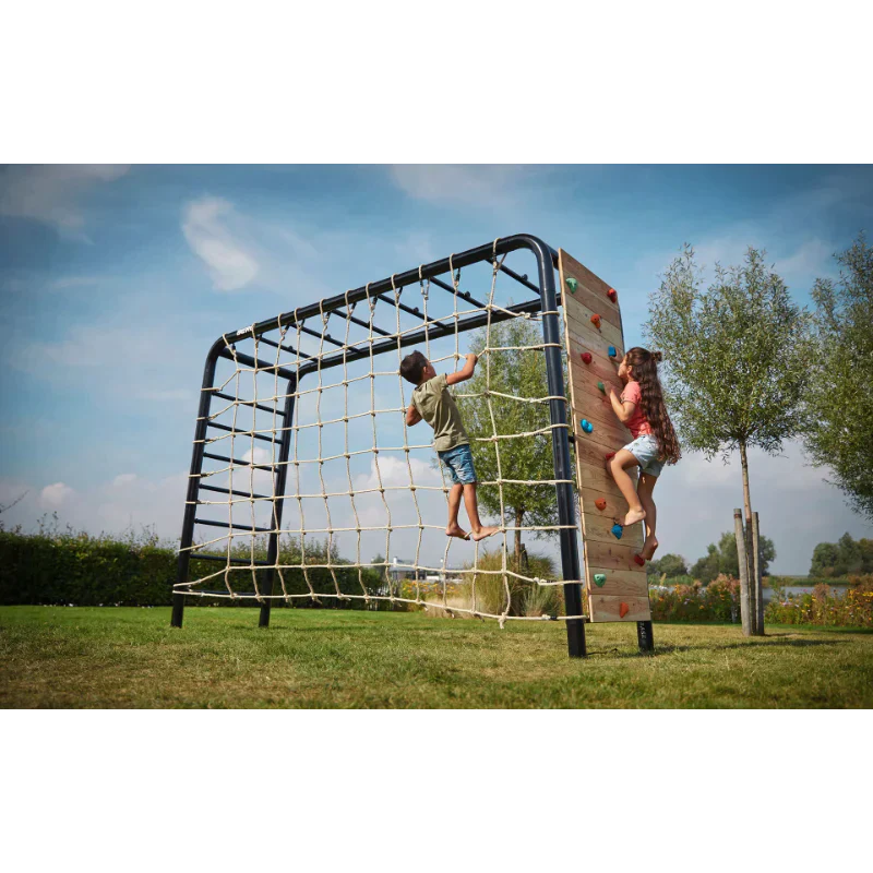 BERG PlayBase Large with Large Climbing Net and Boxing Bag with Instal ...